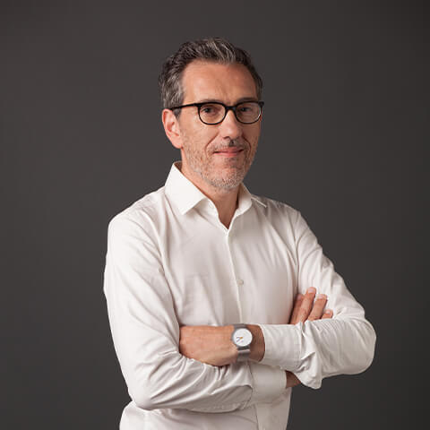 Prof. Thomas Noller - professor of UX/UI Design| UE Germany